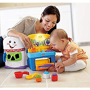 Fisher-Price Laugh & Learn Toddler Playset, Learning Kitchen with Music Lights & Bilingual Content for Baby to Toddler Pretend Play