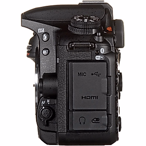 Nikon D750 24.3MP DSLR Digital Camera with 18-140mm VR Lens (1581) Deluxe Bundle with 64GB SD Card + Large Camera Bag + Filter Kit + Spare Battery + Telephoto Lens (Renewed)