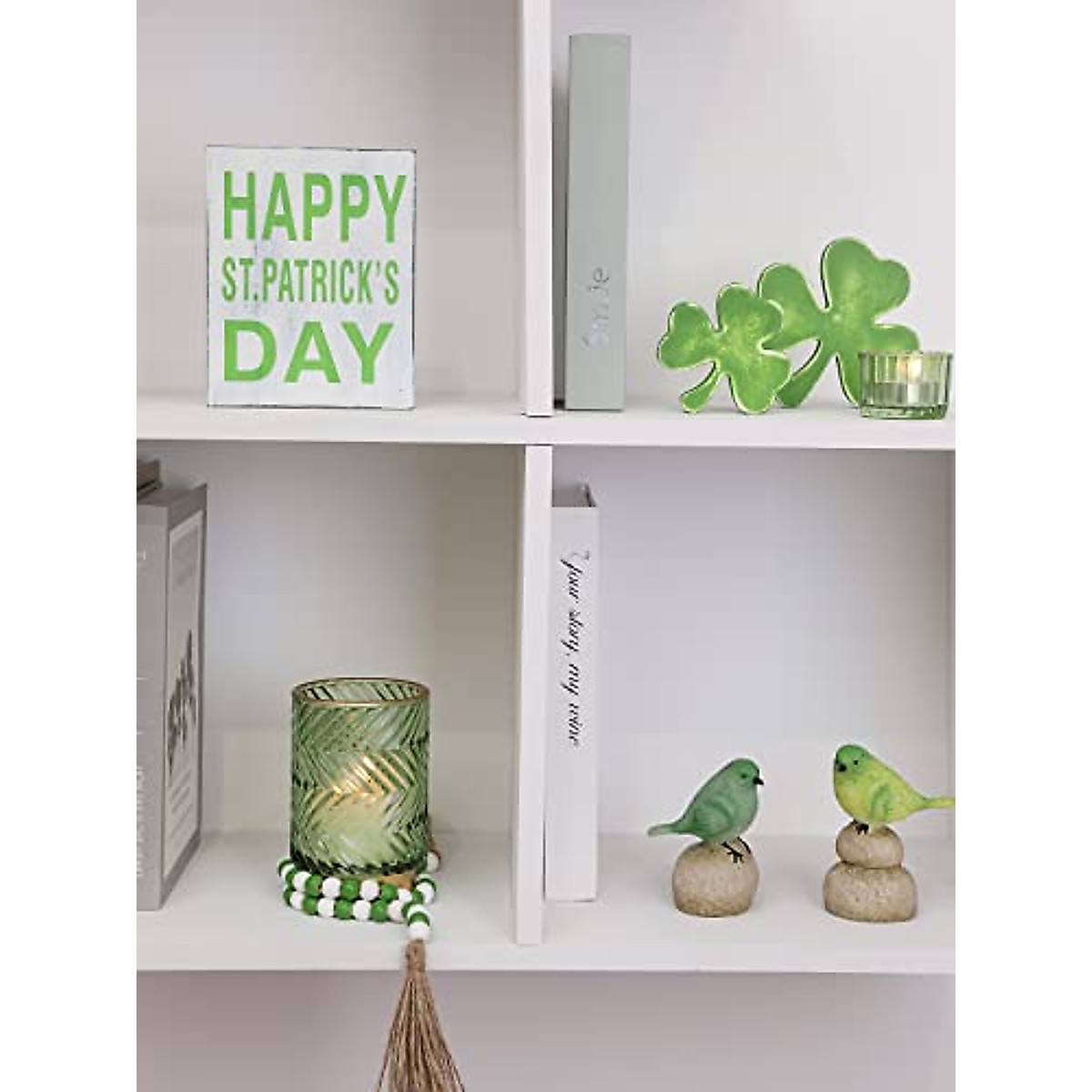 RM ROOMERS St Patrick’s Day Tiered Tray Decor, 4pcs Farmhouses St Patricks Day Table Decor, Irish Theme Wooden Shamrock Signs Table Centerpieces for March, Office, Home
