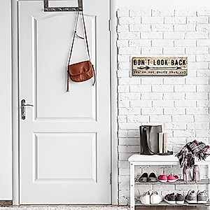 Pigort Inspirational Wall Art - Don’t Look Back - Quote & Saying Art Painting, Motto Print Canvas Picture，Motivational Wall Art for Office or Living Room Home Decor (Yellow)