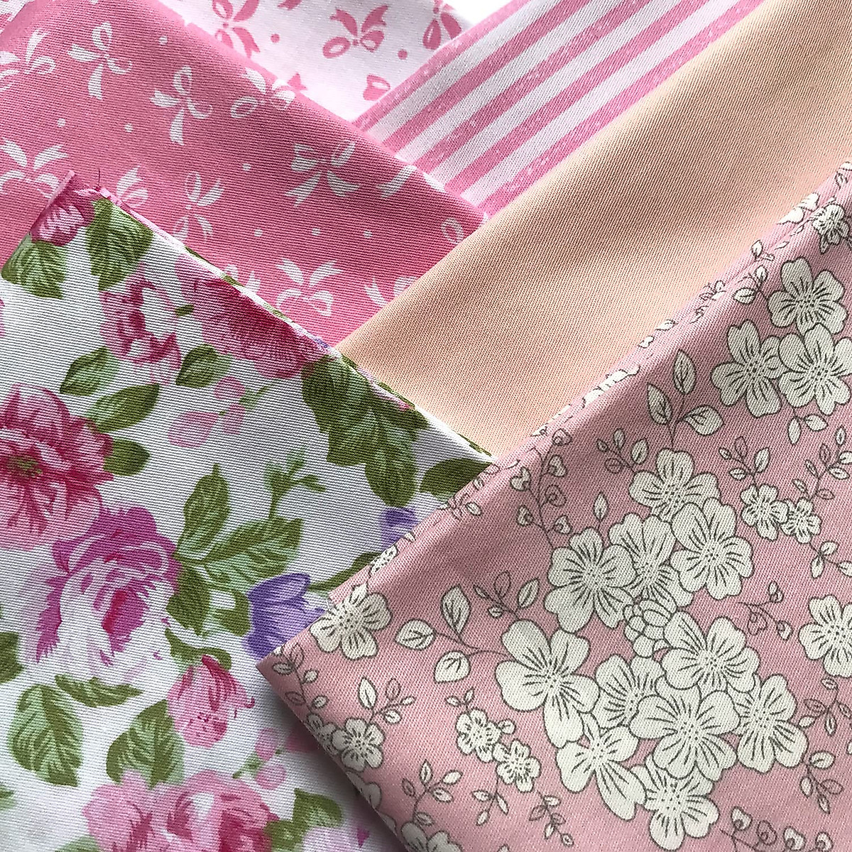 Mililanyo 6Pcs 18x22 inches Cotton Fabric Cute Random Pink Color Fat Quarter Bundles Patchwork Printed Patterns Sewing Patchwork Precut Fabric for DIY Artcraft