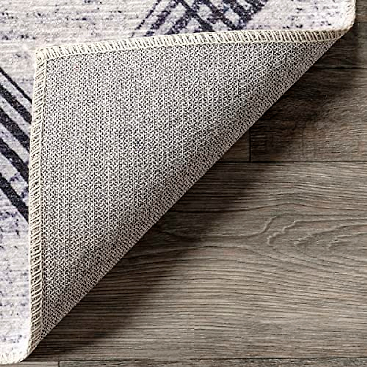 nuLOOM Meg Diamond Stain-Resistant Machine Washable Area Rug