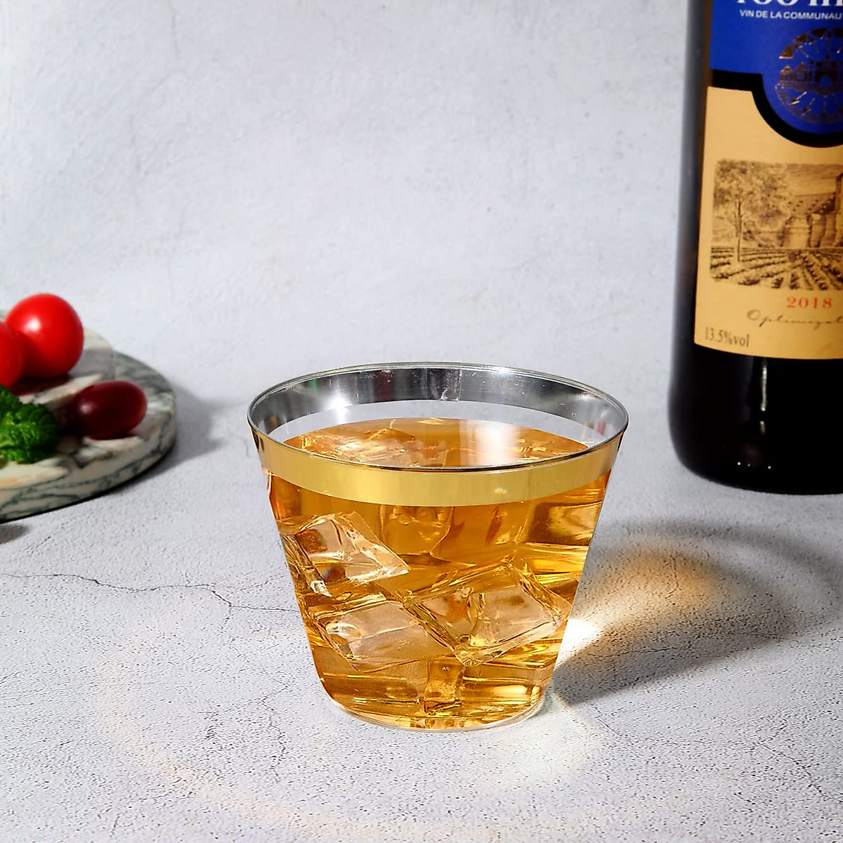 Tobvory 100 Pack Gold Rimmed Plastic Cups - 9 oz Hard Clear Plastic Cups, Premium Disposable Cups For Cocktail And Drinking - Food Grade Party Cups Set - Sturdy Plastic Tumbler Cups - Gold Rim