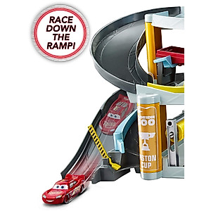 Mattel Disney and Pixar Cars Garage Playset with Lightning McQueen & Cruz Ramirez Toy Cars, Florida Speedway Mega 3-Level Garage