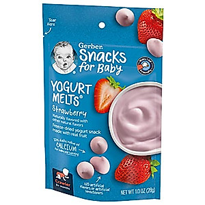 Gerber Snacks for Baby Yogurt Melts, Strawberry, Freeze-Dried Yogurt Snack, Made with Real Fruit, Baby Snack for Crawlers, 1.0-Ounce Pouch (Pack of 3)