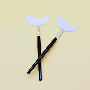 2 Pcs Lash Shield For Applying Lashes, Mascara Guard Shields, Reusable Eyelash Shields Guard, Under Eye Guards for Mascara, Eye Makeup Tools(Black Handle)