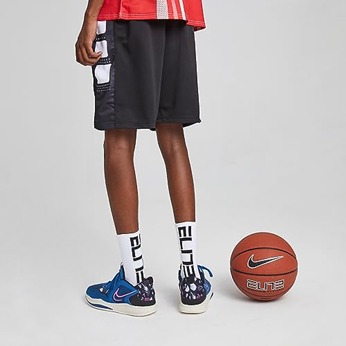 Pawdoer Boys Elite Basketball Crew Socks for Girls Youth Kids, Cushion Performance Athletic Basketball Socks