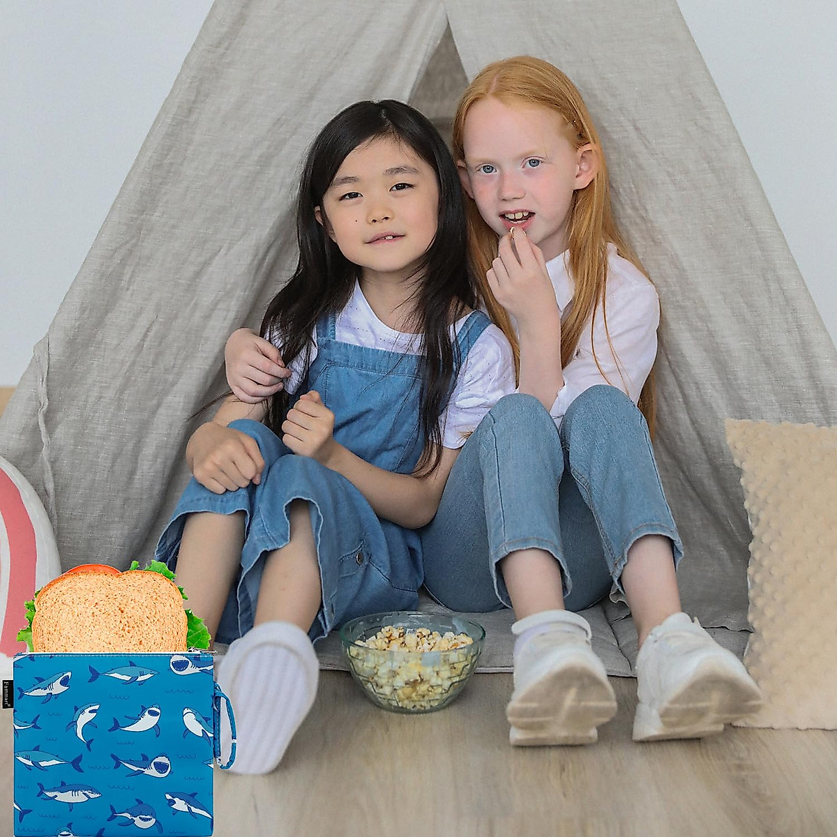 Reusable Sandwich Bag/Snack Bag for Kids & Adults, Dual Layer Lunch Bag with Handle, Washable, Food Safe, BPA Free (1-Pack, Shark)