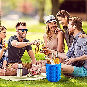 Aoutrow Ice Cube Mold, Silicone Ice Bucket Ice Cup with Lid (2 in 1), Press Type Easy-Release Ice Trays Ice Cube Maker for Frozen Cocktail, Whiskey, Beverages