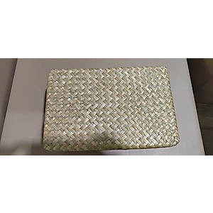 Esoes Wicker Storage Basket Woven Rattan Storage Box With Lids Seagrass Laundry Baskets Makeup Organizer For Bathroom, Living Room, Kitchen (L)