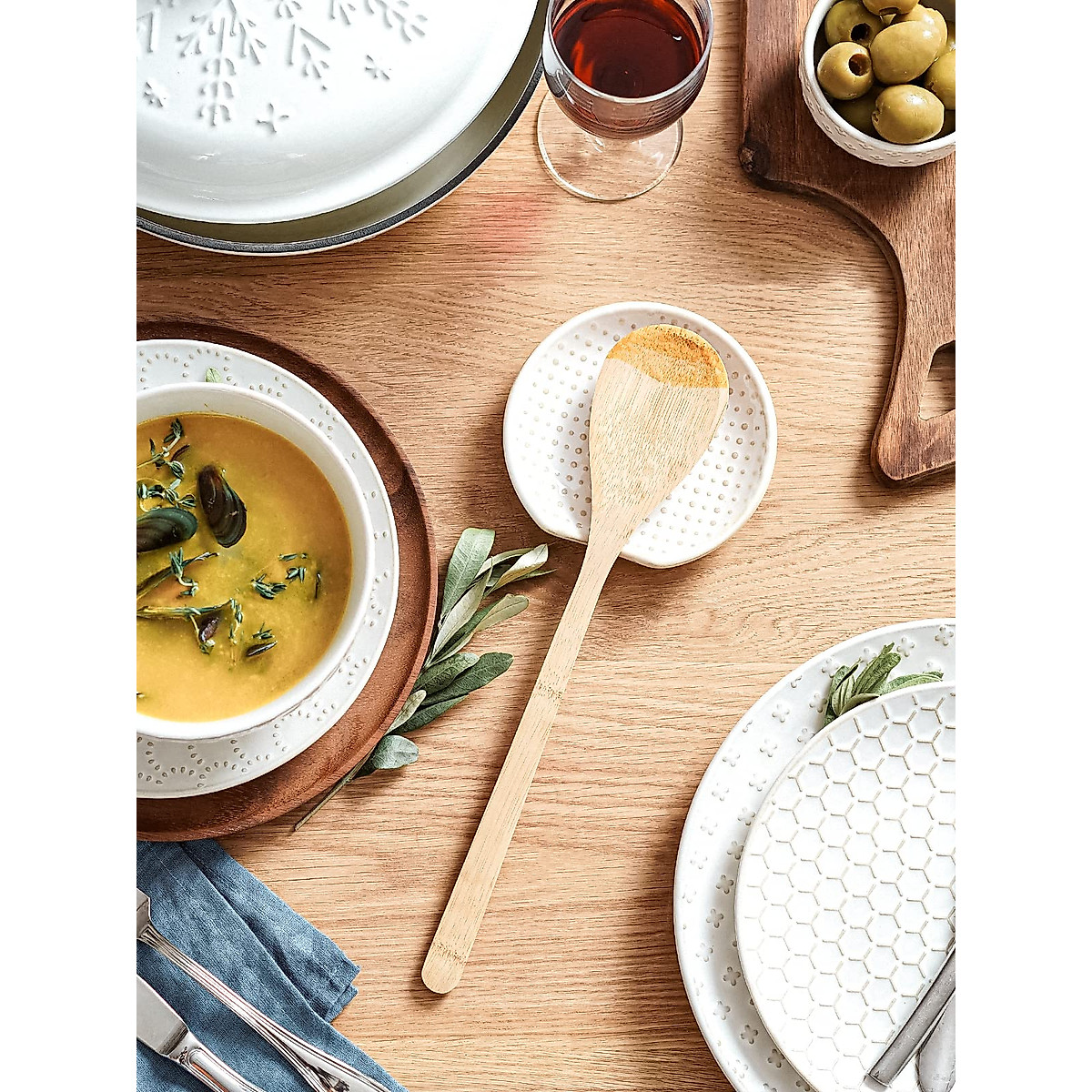 LE TAUCI Ceramic Spoon Rest for Counter, Embossment Farmhouse Gift, Coffee Spoon Holder, Stove Top Protection, Kitchen Decor, Accessories for Countertop - 4.8 inch, Set of 1,White, Fireworks