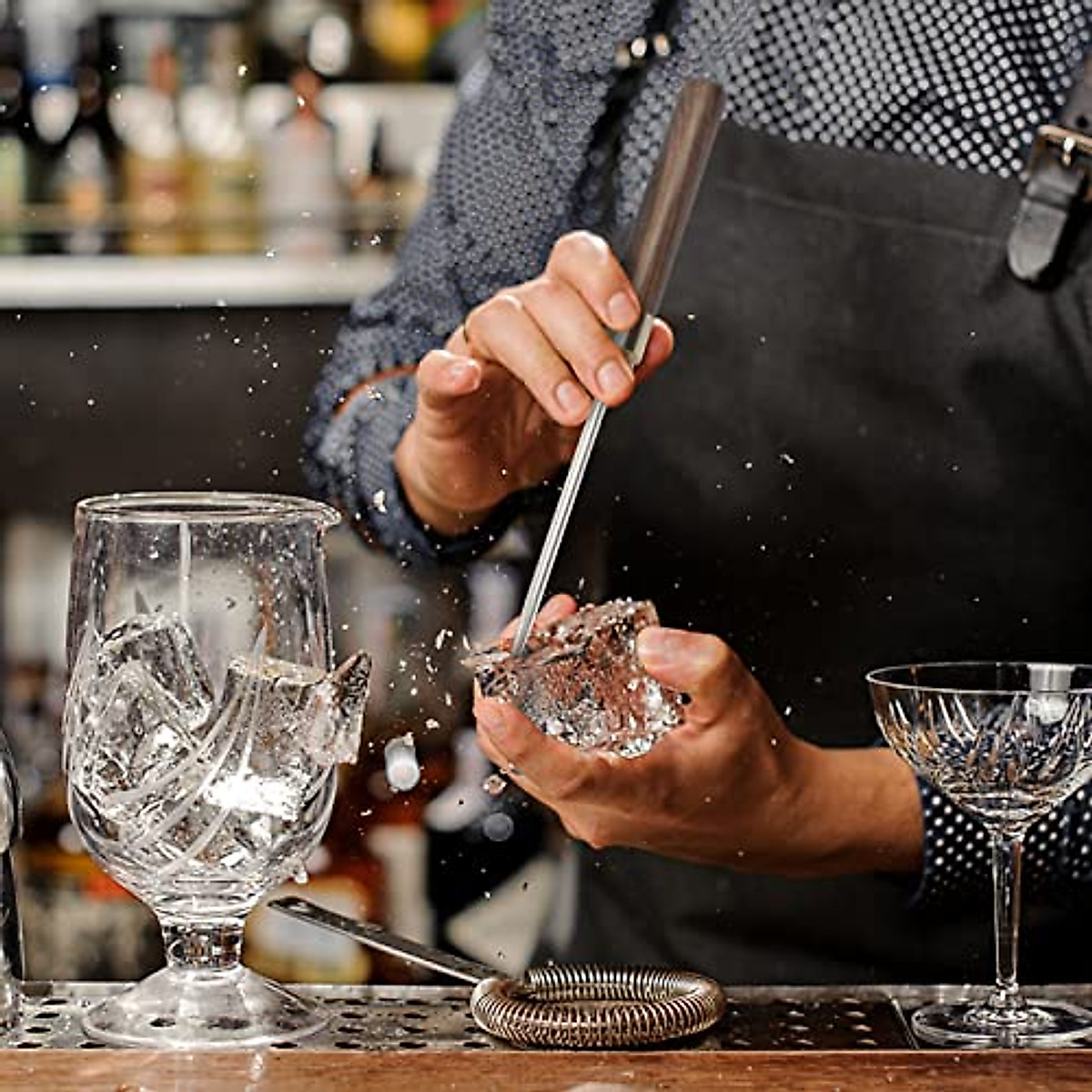 NUTJAM Stainless Steel Ice Pick,1 Pack Pick Tool with Safety Cover, Non-slip Wooden Handle Pick for Bars, Kitchen, Bartender Breaking Ice