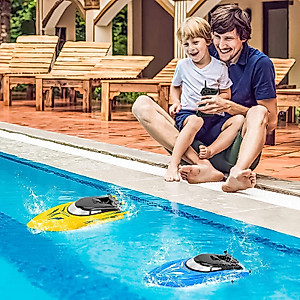 2 Pack RC Boat Remote Control Boats for Pools and Lakes for Kids and Adults, 10 kmH 2.4 GHz RC Boat for Boys 4-7 8-12 Years with 4 Rechargeable Batteries