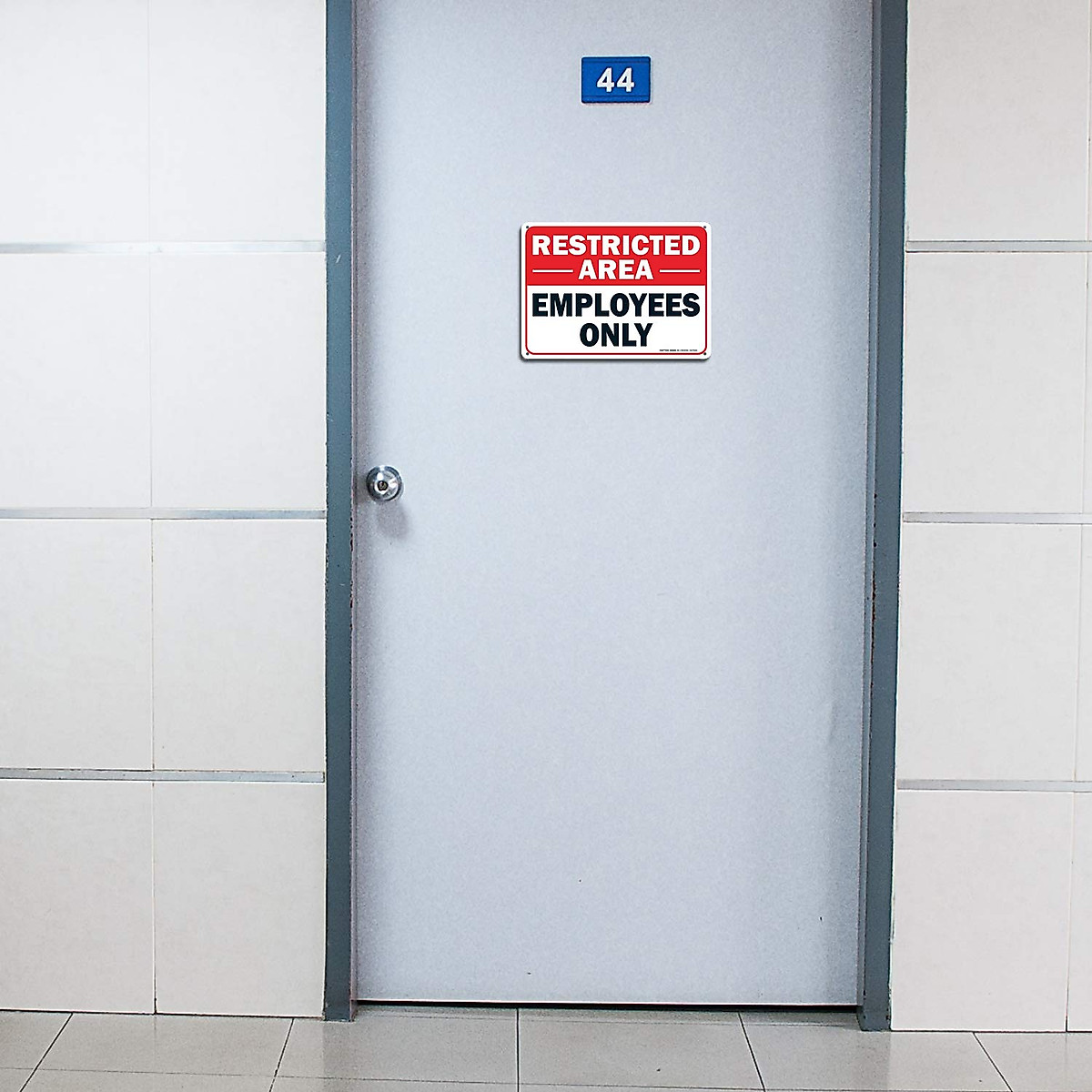 Faittoo Restricted Area Employees Only Sign, 10 x 7 Inches .40 Rust Free Aluminum, UV Protected, Weather Resistant, Waterproof, Durable Ink, Easy To Mount