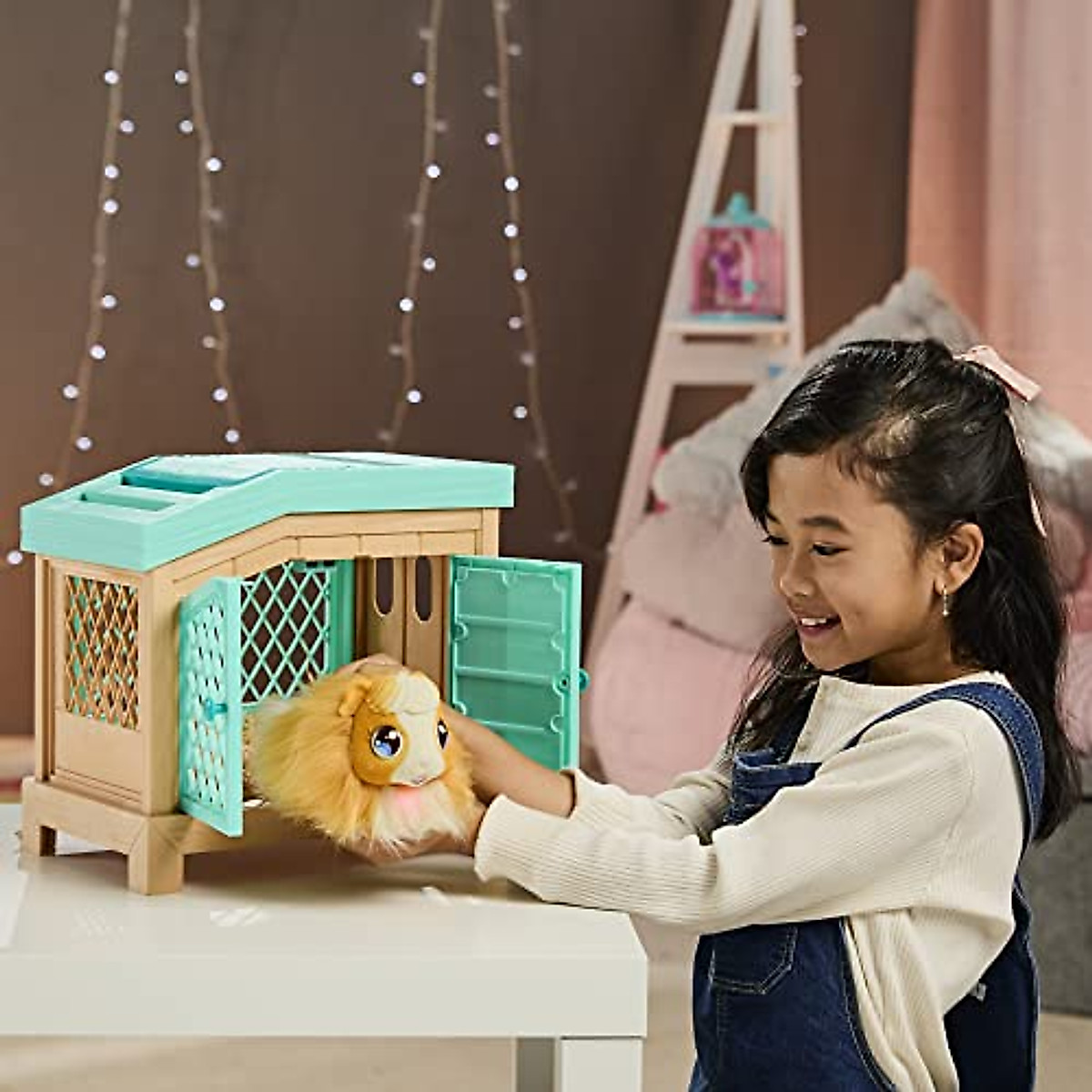 Little Live Pets - Mama Surprise | Soft, Interactive Guinea Pig and her Hutch, and her 3 Babies. 20+ Sounds & Reactions. for Kids Ages 4+, Multicolor, 7.8 x 11.93 x 11.38 inches