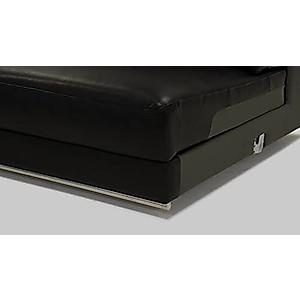 Zuri Furniture Encore 122" Right-ChaiseModern Sectional - Full Grain Leather in Black