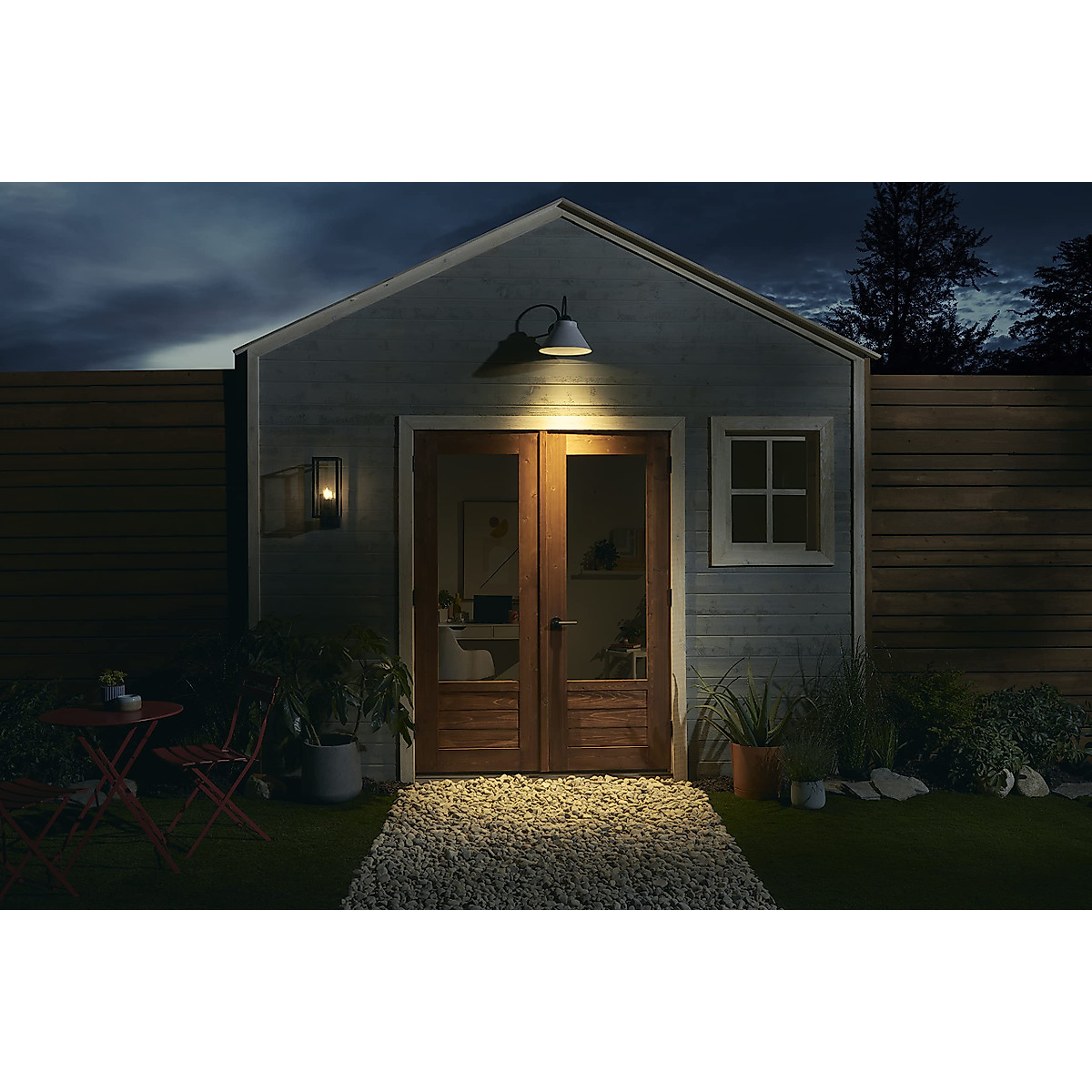 GE Ultra Bright LED Light Bulb, 150 Watt, Warm White, PAR38 Outdoor Floodlight