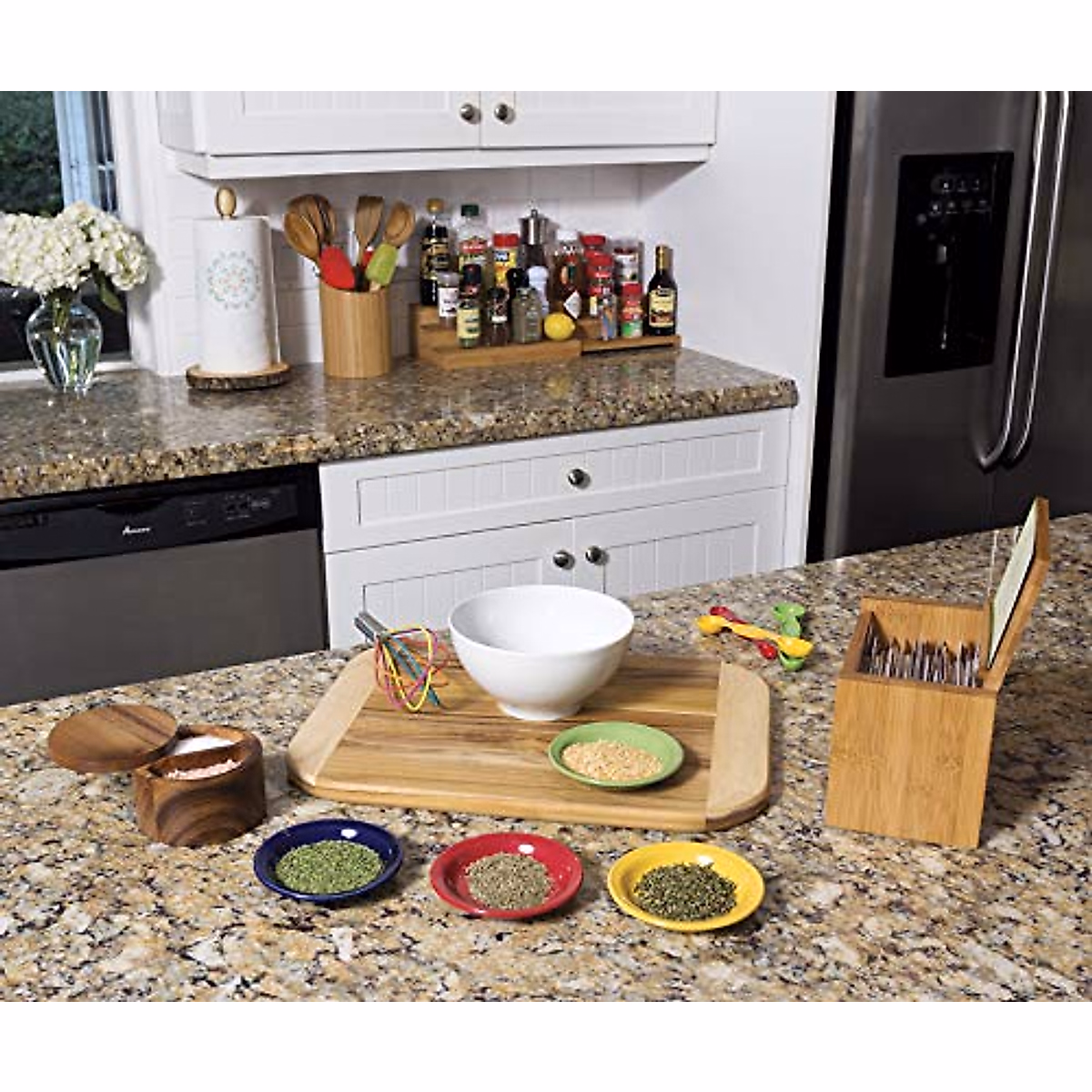 Lipper International Two-Tone Teak Wood Cutting Board, Medium, 11-7/8" x 7-7/8" x 3/4"