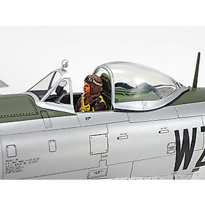 Tamiya 61090 1/48 P-47D Thunderbolt Bubbletop Plastic Model Airplane Kit