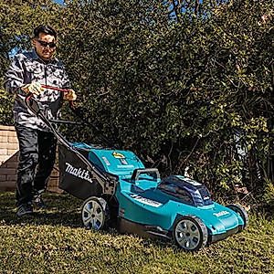 Makita XML10CT1 36V (18V X2) LXT® 21" Lawn Mower Kit with 4 Batteries (5.0Ah)