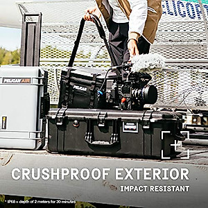 Pelican Air 1615 Case No Foam (Black)