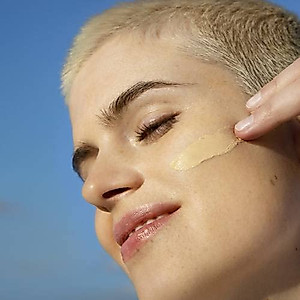 Garnier Skin Naturals Classic Hyaluronic Aloe All-in-1 BB Light Cream, 50ml