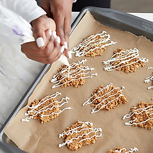 Wilton Perfect Results Premium Non-Stick Bakeware Large Cookie Sheet, 17.25 x 11.5-Inch