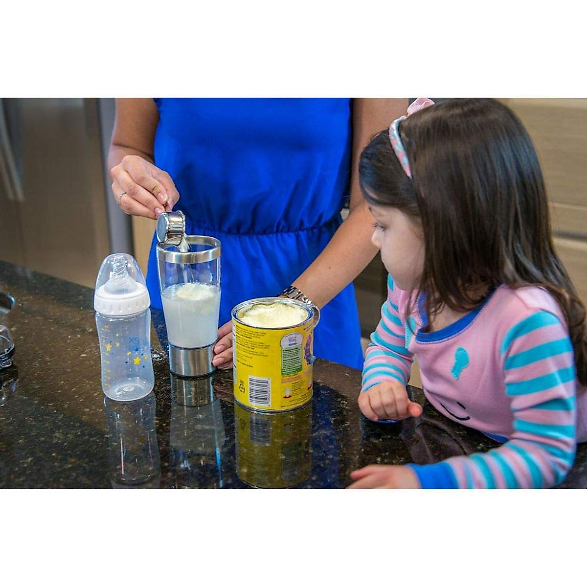Primo Passi Portable Formula Mixer – Handheld Baby Milk Mixer for Smooth Formula Preparation – Easy to Clean, Battery Operated, Ideal for Travel & On-the-Go Use