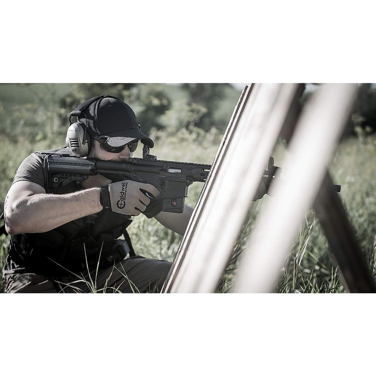 Caldwell Small/Medium Ultimate Shooting Golves with Breathable Material, Padding, and Touch Control for for Target Shooting, Range, and Hunting