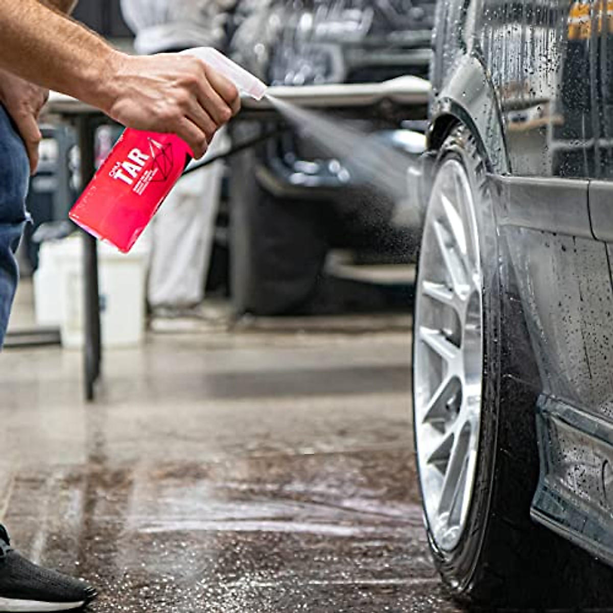 GYEON quartz Q²M Tar 500 ml - Safe and Effective Rubber and Tar Remover - Ideal for Post Track Day Cleaning - Quick and Effective Adhesive Remover