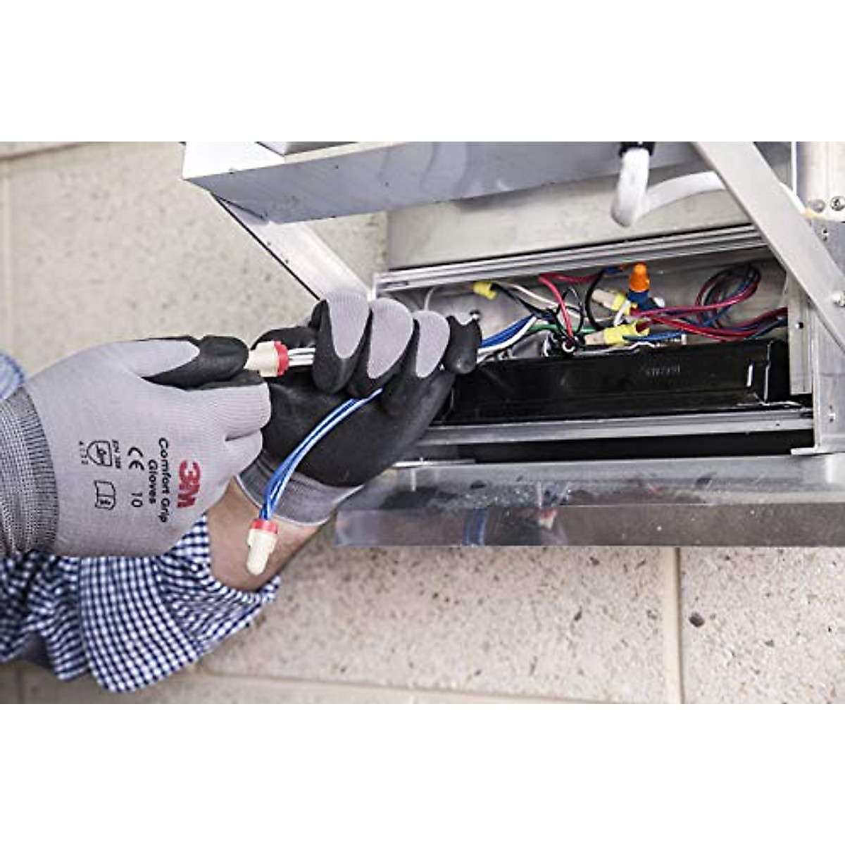 3M Electrical Markets Division unisex adult 3M COMFORT GRIP GLOVE CGL GU GENERAL USE SIZE L FOAMED NITRILE PALM PROVIDES EXCELLENT GRIP EVEN, Grey, Large Pack of 2 US