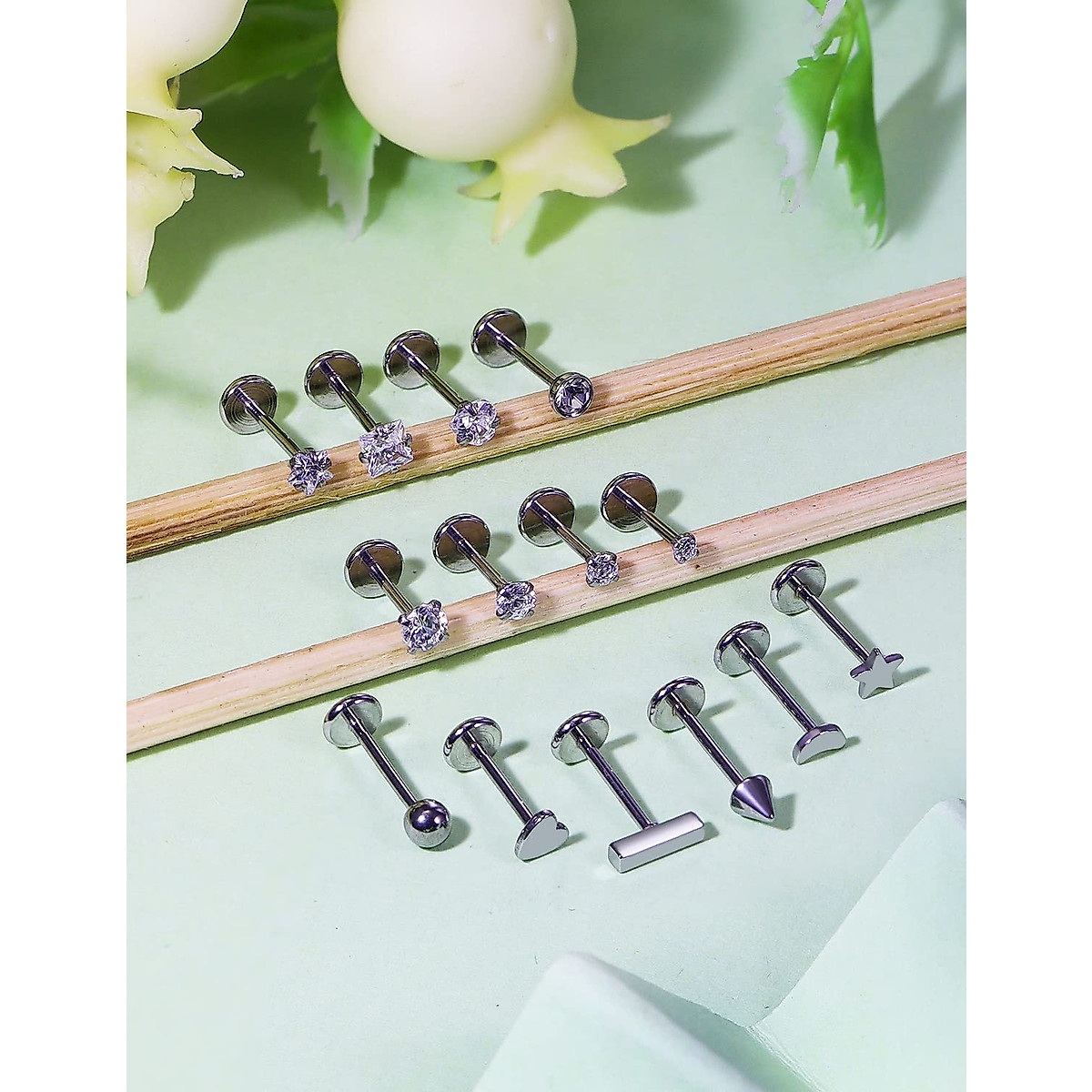 Vsnnsns 20G Threadless Push in Nose Rings for Women Men 316L Surgical Stainless Steel L Shaped Nose Studs Screw Bone Nose Rings Piercings 20 Gauge Nostril Piercing Nose Studs Jewelry 2.5mm CZ Silver