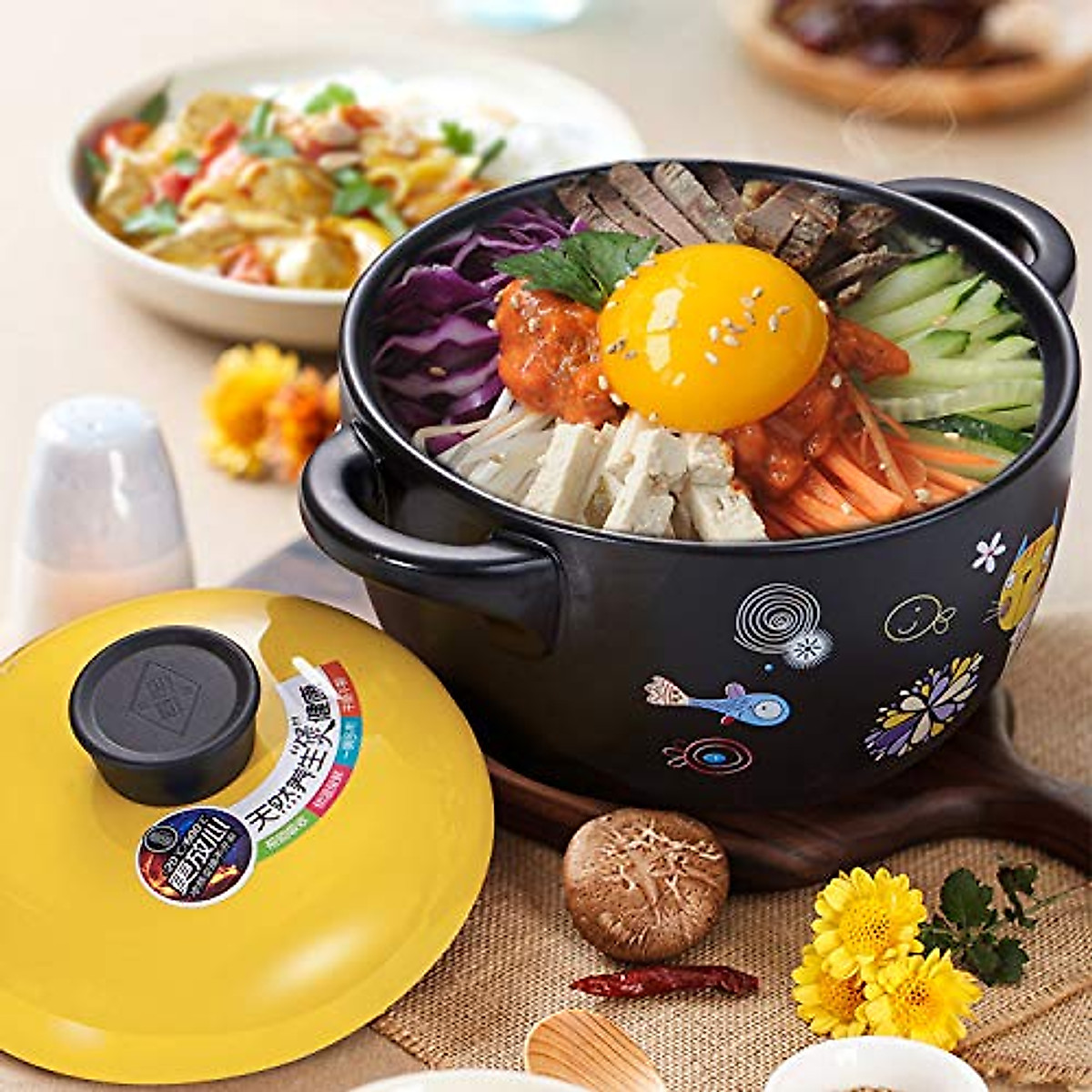 AHUONEL Ceramic Stockpot Clay Cooking Pot Cookware Stovetop, Cartoon Pattern Stew Pot Hot Pot Clay Pots Soup Pot Casserole Cooking Pot 2.6 Quart Yellow Cat