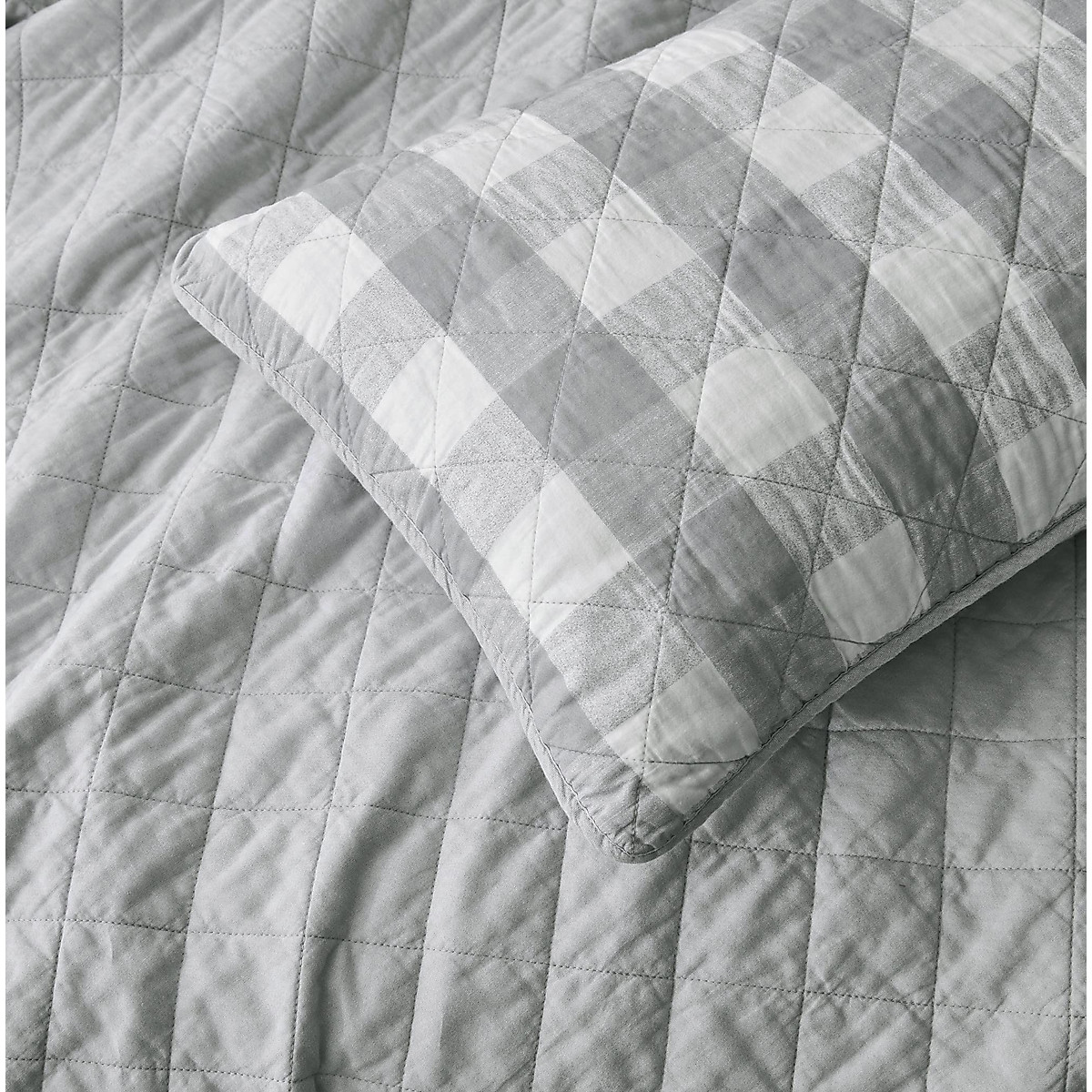 Chezmoi Collection 3-Piece Gray White Plaid Cotton Quilt Set - Buffalo Check Solid Reversible Bedspread - Pre-Washed Cotton Lightweight Coverlet, King Size