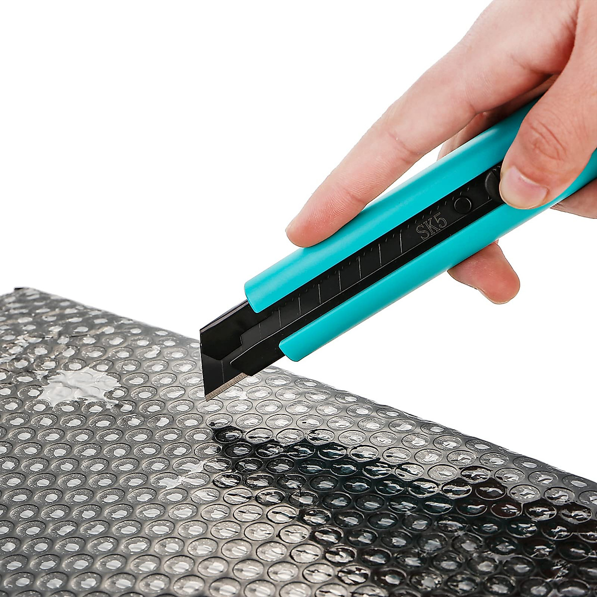 RVOGJP Premium Utility Knife, 1PC Retractable All Metal Heavy Duty Box Cutter, Quick Change Blade Razor Knife, with 3 Extra Blades