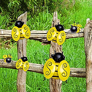 QMCAHCE Metal Bumblebee Wall Decoration, 3D Iron Bee Art Sculpture Outdoor Home Garden Courtyard Lawn Fence Wall Decoration, Metal Bee Hanging Wall Decorations(Yellow)