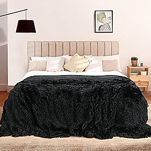 TOONOW Extra Soft Fuzzy Faux Fur Blanket Queen Size 78"x90", Reversible Lightweight Decorative Blankets and Throws Super Soft Cozy Microfiber Fleece Fuzzy Blankets for Couch Bed, Black