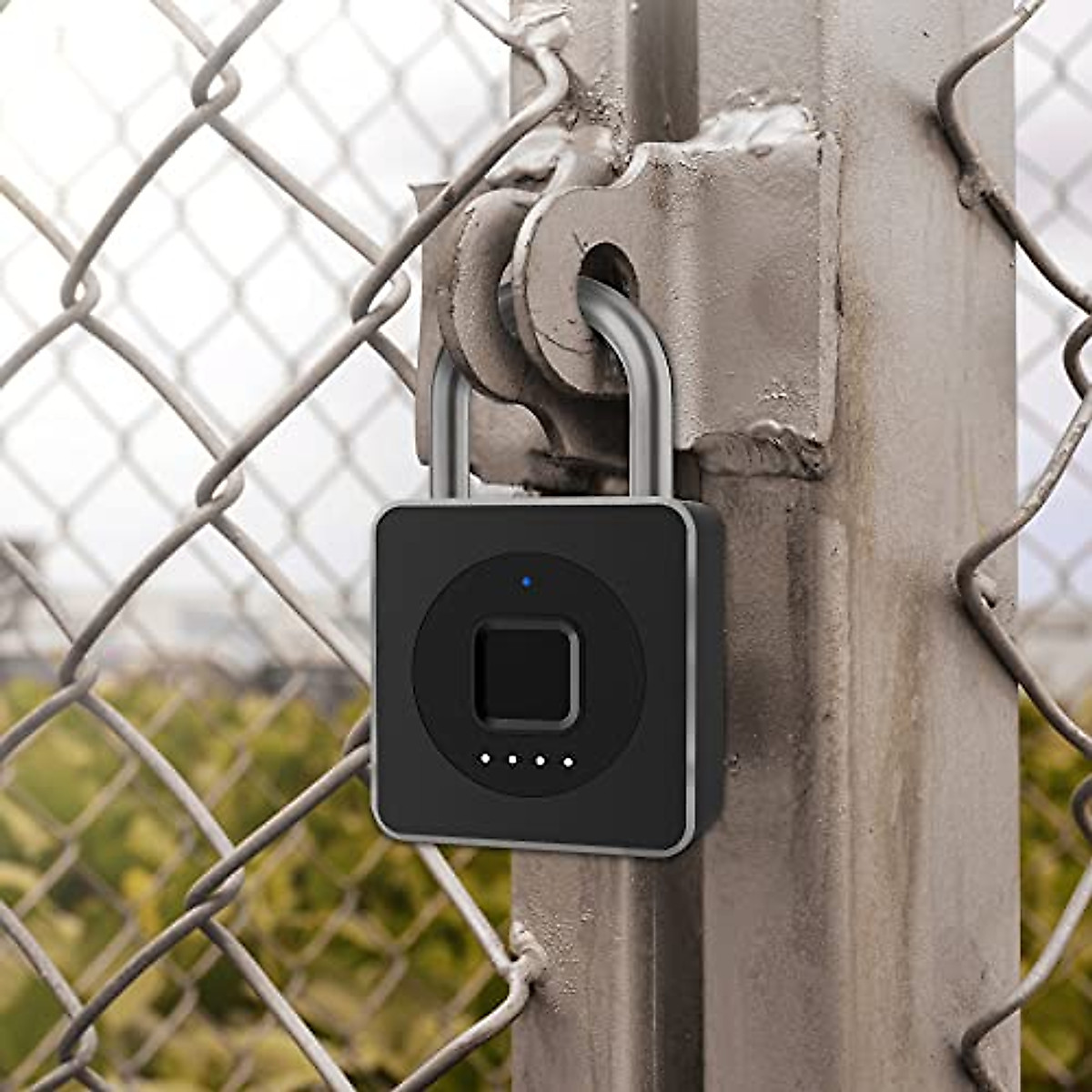eLinkSmart Gym Locker Padlock - Fingerprint Mobile APP Unlock Remote Management: Outdoor Waterproof Keyless Biometric Padlock for Gym Luggage Bags Locker Storage Tool Box Gun Case Footlocker Lock