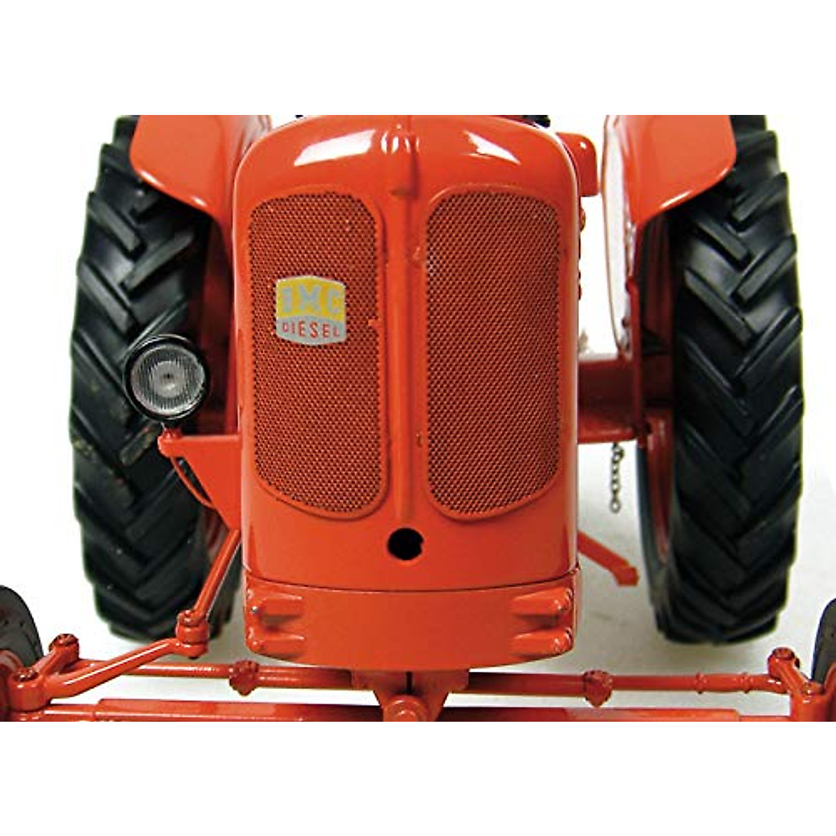 Universal Hobbies 1:16 Scale Nuffield Universal Four Tractor Diecast Replica UH2715
