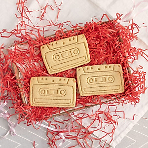 Cassette Tape cookie cutter, 1 piece - Bakerlogy