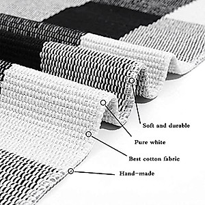 SEEKSEE Buffalo Plaid Outdoor Fall Rug 27.5“X43” Checkered Area Rug Black and White Runner Rug Washable Doormat Cotton Boho Bedroom Rug for Kitchen Entryway Hallway Front Door Farmhouse Living Room