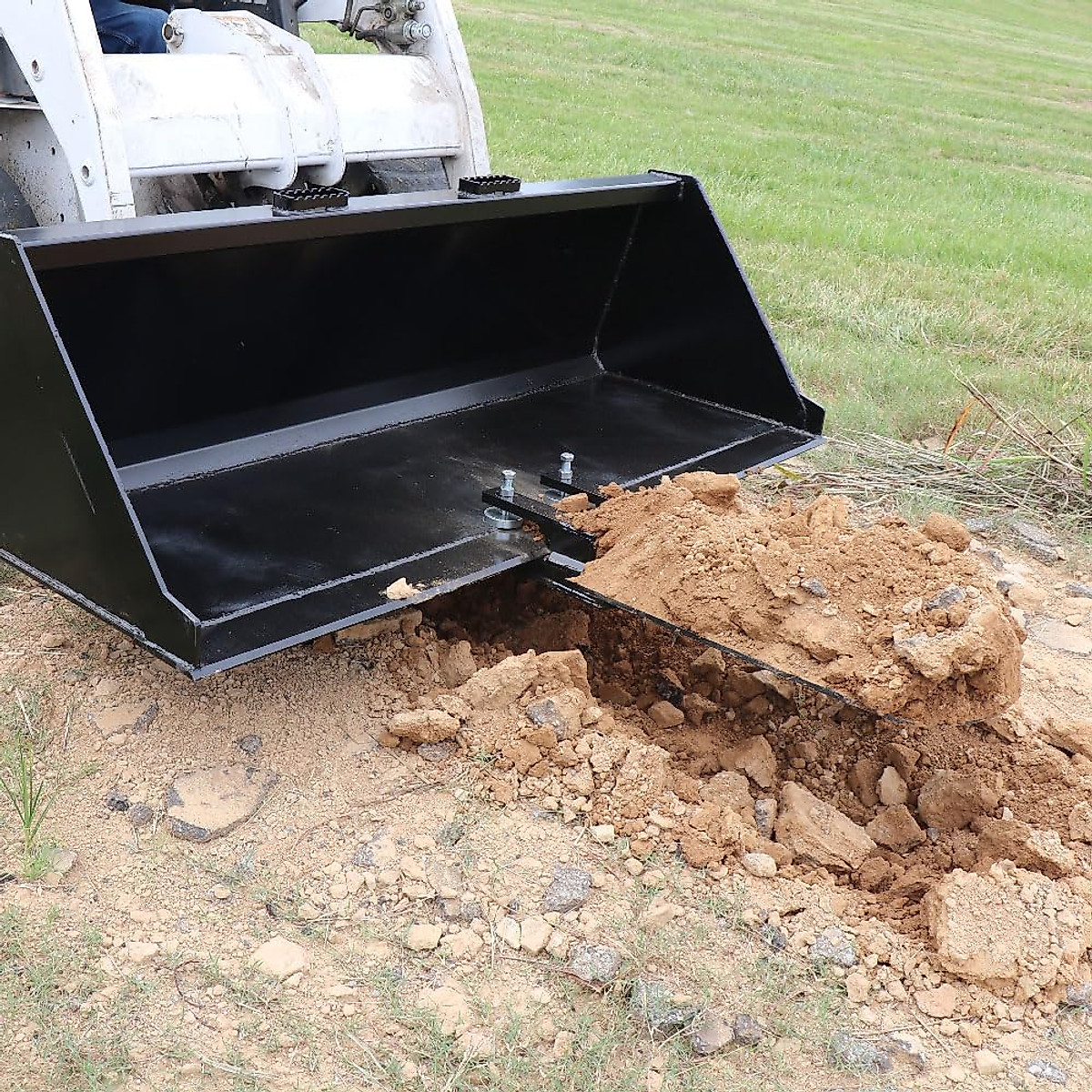 Titan Attachments Clamp-On Quick Spade Combo 45" x 18" Dig Footings, Trenches, and Stump Removal