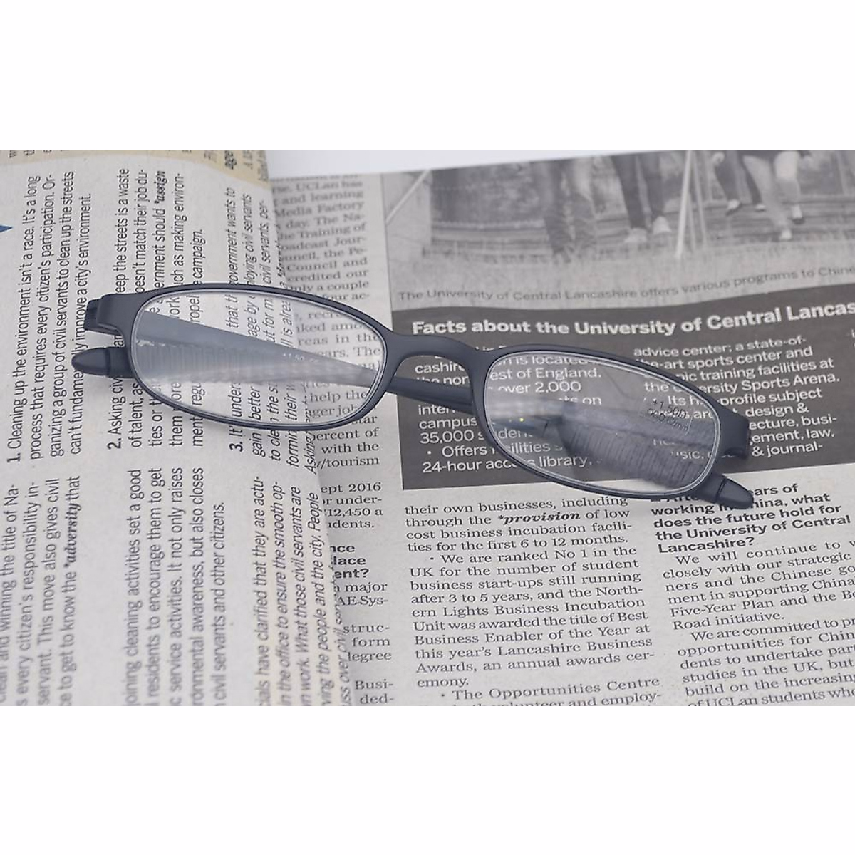 Mcoorn Lightweight Reading Glasses,Flexible(Memory Plastic) Readers, Men and Women