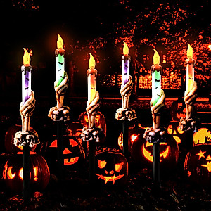 Halloween Solar Candle Light Stakes, 6 Pcs Skeleton Hands Hold Lighted Candle Paito Decor Pathway Makers, Waterproof Light Up Figurine for Outdoor Indoor Halloween Party Decorations