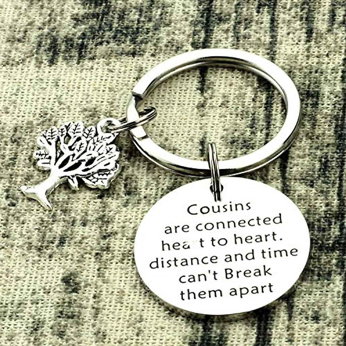 Kivosliviz Cousin Gift Keychain Cousin Gifts for Women Cousins Jewelry Cousin to Cousin Gift Best Cousin Keychain