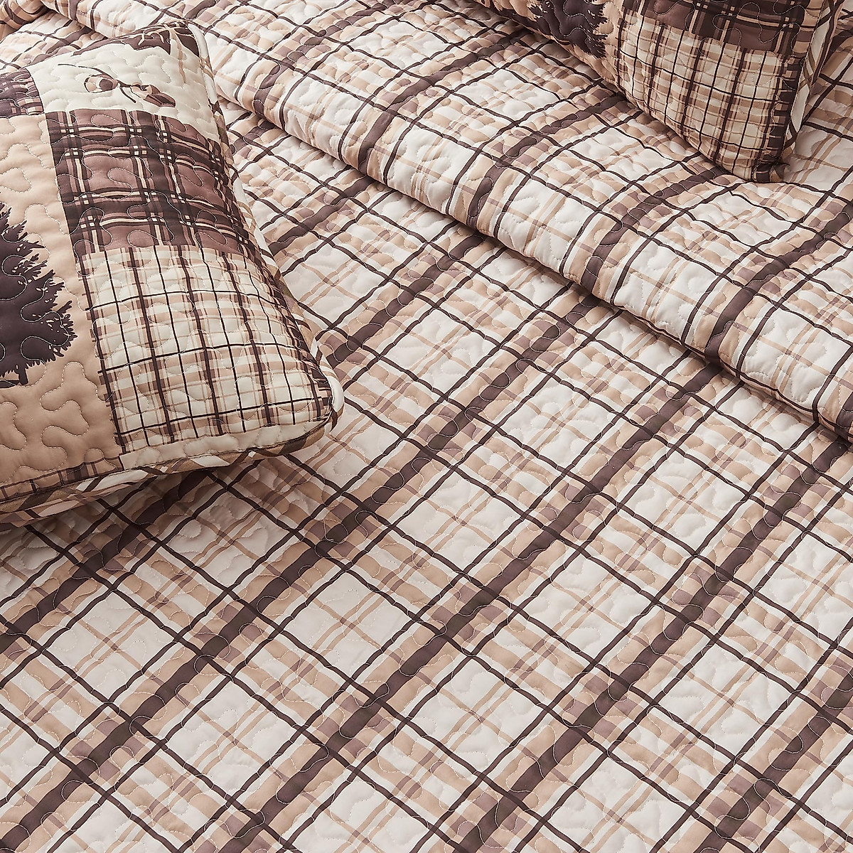 Great Bay Home Lodge Bedspread King Size Quilt with 2 Shams. Cabin 3-Piece Reversible All Season Quilt Set. Rustic Quilt Coverlet Bed Set. Redwood Collection.