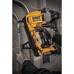 Dewalt 20V Max Cordless Concrete Nailer Kit