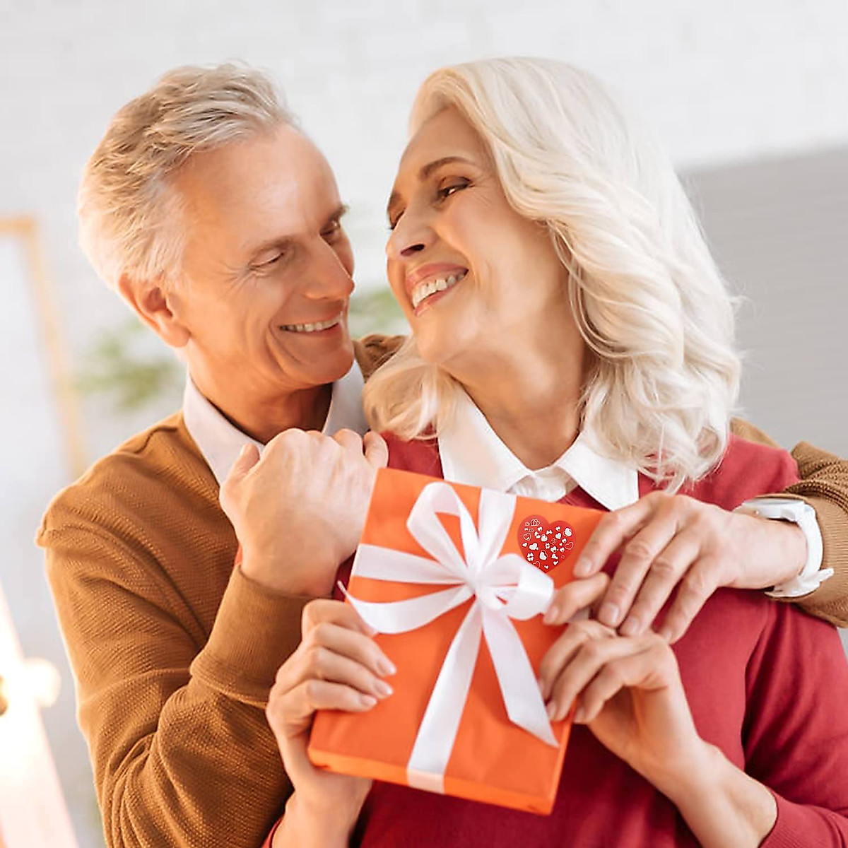 1000PCS Valentines Stickers, Glitter Heart Stickers Roll & 8 Design Funny Valentine's Mother Day Decorative Label Sticker, Wedding Party Decorat Envelopes Greeting Cards Boxes Gifts Seal Stickers