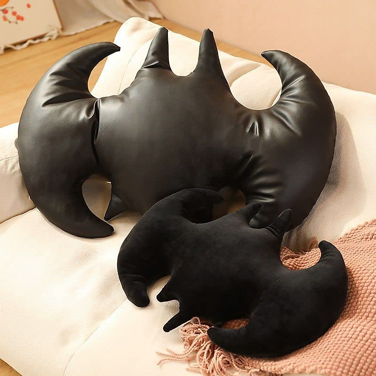 JRBB 17.7 Inch Batman Throw Pillow, Pillow Cushion Plush Toy, Throw Pillow Superhero Home Decor Pillow, Pillow Cushion for Sofa