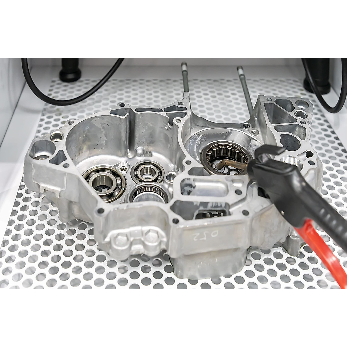 #220 Aluminum Oxide - 8 LBS - Ultra Fine Sand Blasting Abrasive Media for Blasting Cabinet and Blasting Guns.